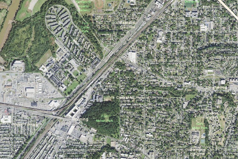 Debris concern delays train near Minnesota Ave, Washington DC | CrimeRadar