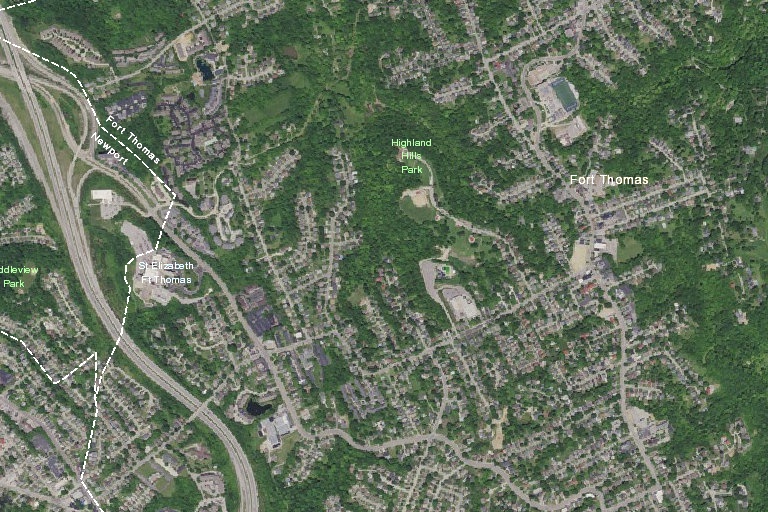 Medical emergency at highland avenue for elderly man, Fort Thomas KY ...