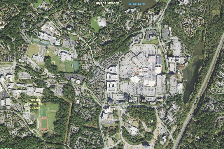 Female refuses to leave bench near panda express, Columbia MD | CrimeRadar