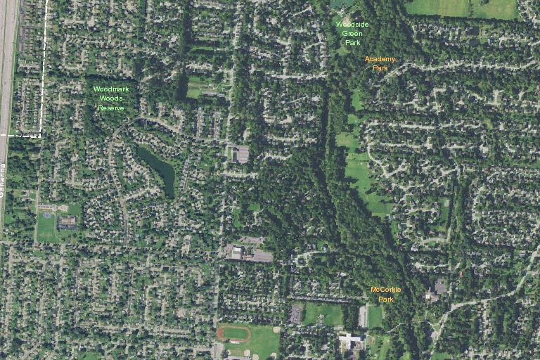 Two vehicles racing southbound on I-270 near McCutcheon Rd, Gahanna OH ...