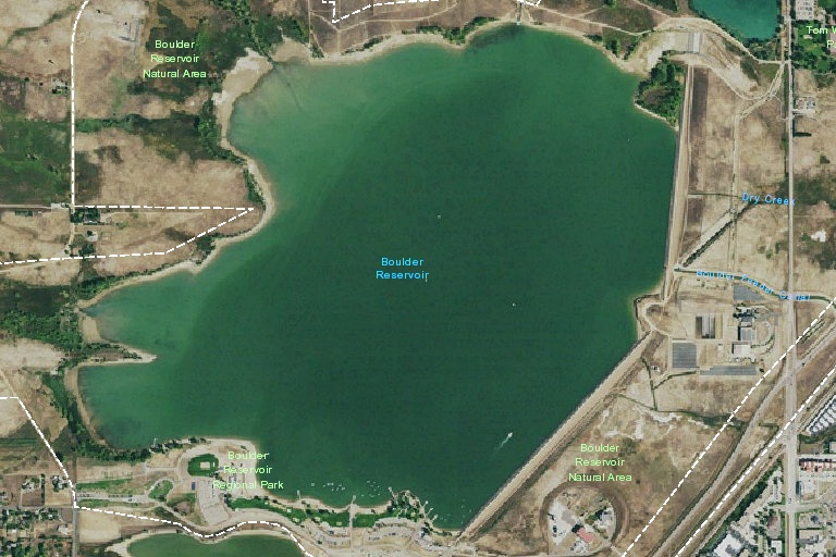 Smoke alarm triggers fire response near 23rd Street Boulder, Boulder CO ...