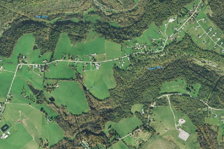 Structure fire with heavy flames on Barton Road, Belmont County OH ...