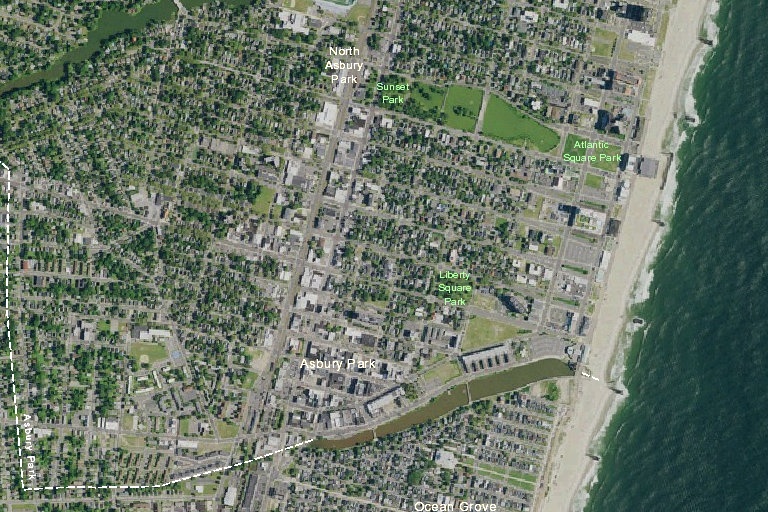 medical call for person with leg pain at Razzle Dazzle, Asbury Park NJ ...