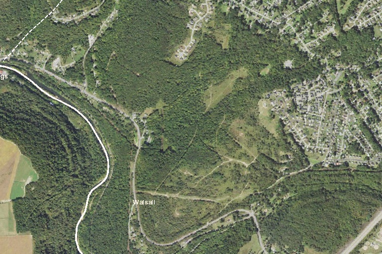 Multiple vehicle crash with injuries on Eisenhower Boulevard, Cambria ...