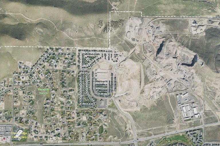 Female shoplifter detained at Walmart in Eagle Mountain, Eagle Mountain ...