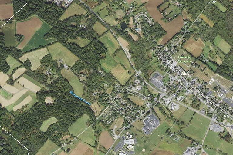 woman needs help after fall in kitchen, Oley PA | CrimeRadar