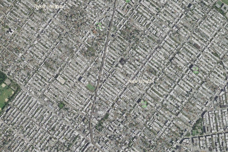 Robbery reported near 79th St subway station in Brooklyn, Brooklyn NY ...