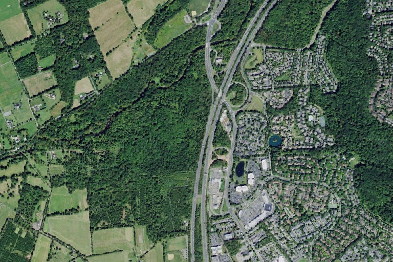 Person loitering for 30 minutes at Burnt Mills Park entrance ...