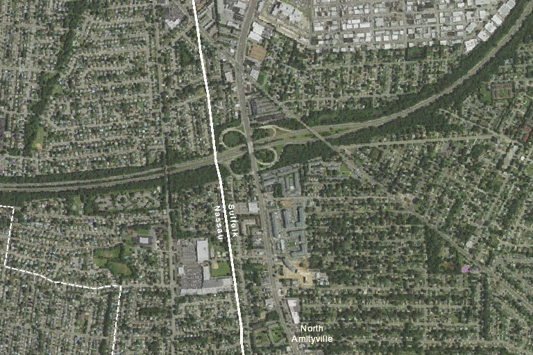 Vehicle damaged by pothole near Route 110, Amityville NY | CrimeRadar