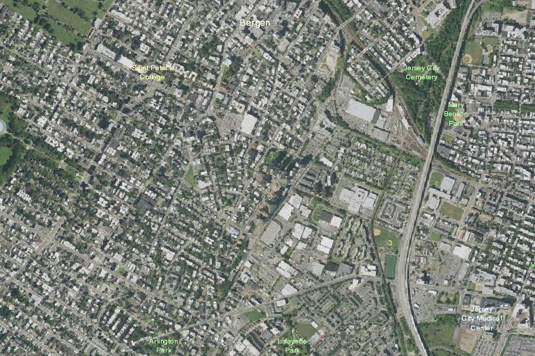 Fire crew secures gas leak at Summit Avenue building, Jersey City NJ ...