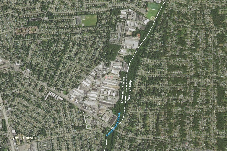 Gas leak prompts swift emergency response in Bay Shore, Bay Shore NY | CrimeRadar