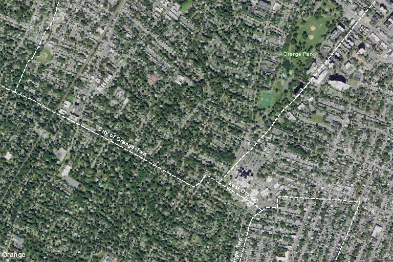 Fire crews investigate smoke alarm near Irving Terrace, City Of Orange ...