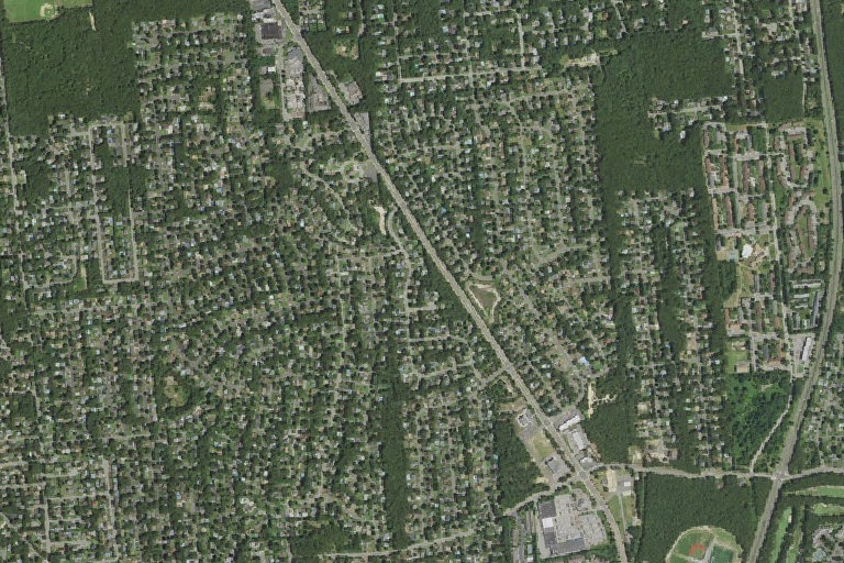 Fire and ambulance respond to incident near Pine Rd, Coram NY | CrimeRadar