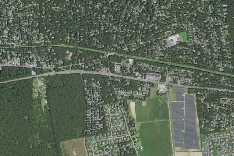 Medical emergency for elderly female on George Avenue, Shoreham NY ...