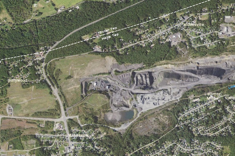 Woman with knee pain and swelling reported at hazle township ...