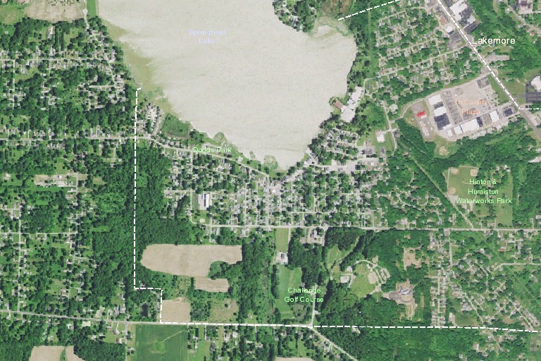 Vehicle with temporary tag reported at restaurant parking lot, Lakemore ...