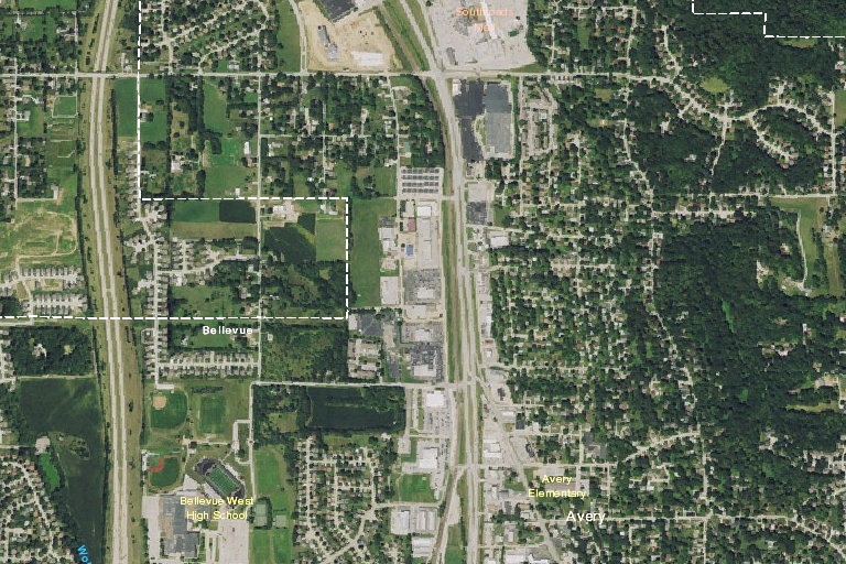 Two-vehicle crash with injuries at Galvin and Fort Crook, Bellevue NE ...