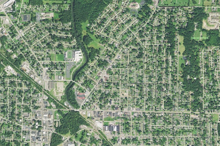 Emergency responders assist person with movement difficulty, Niles OH ...