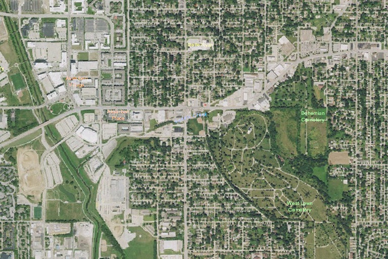 Debris cleared from road near Frederick St, Omaha NE | CrimeRadar