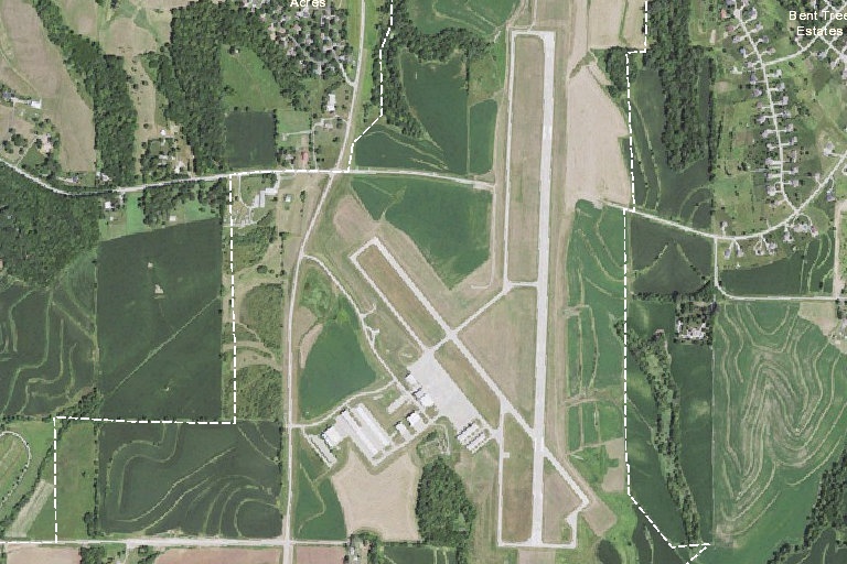 Drone flies too high near Council Bluffs Municipal Airport, Council ...