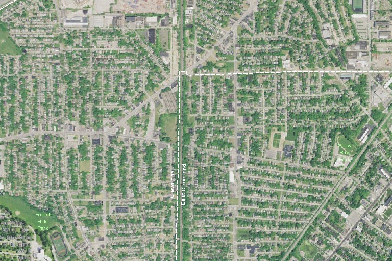 Caller and children shelter as intruder noises heard, East Cleveland OH ...