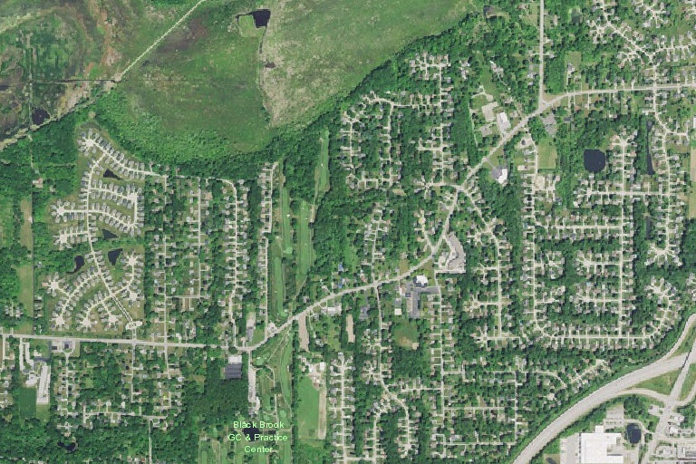 Two mopeds drove without lights on cardinal drive, Mentor OH | CrimeRadar