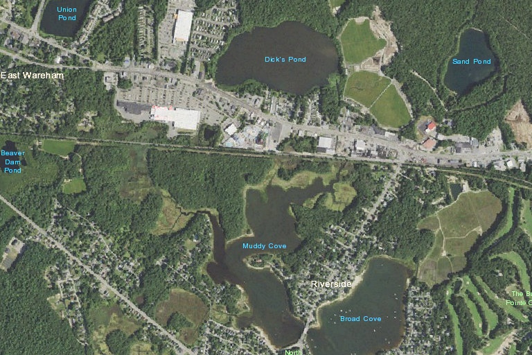 Fire crew investigates possible house fire, Wareham MA | CrimeRadar