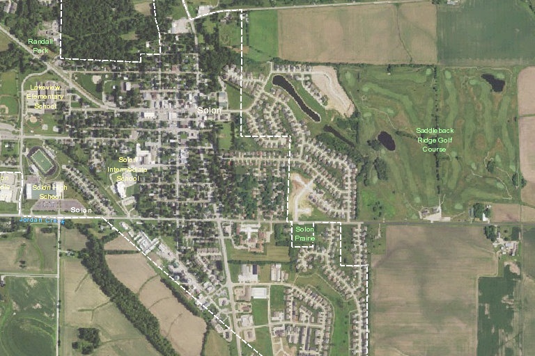 Emergency response for elderly man with chest pain, Solon IA | CrimeRadar