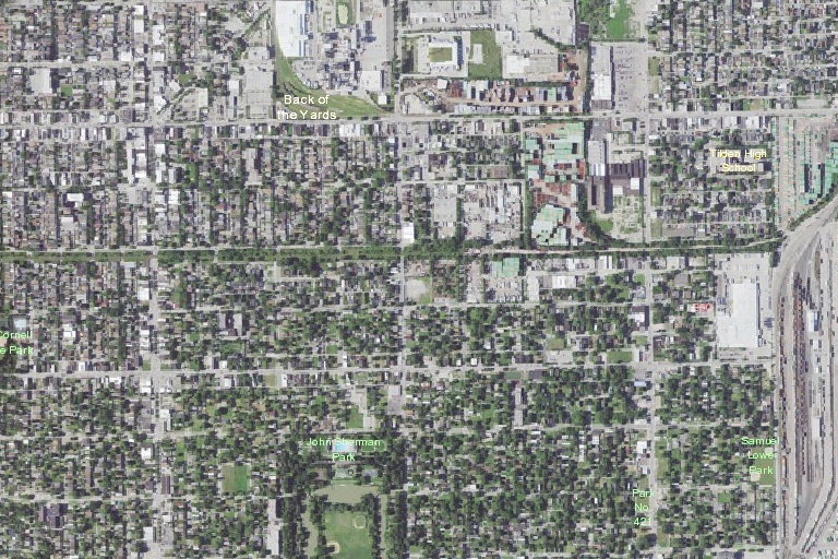 Battery in progress with group fighting outside, Chicago IL | CrimeRadar