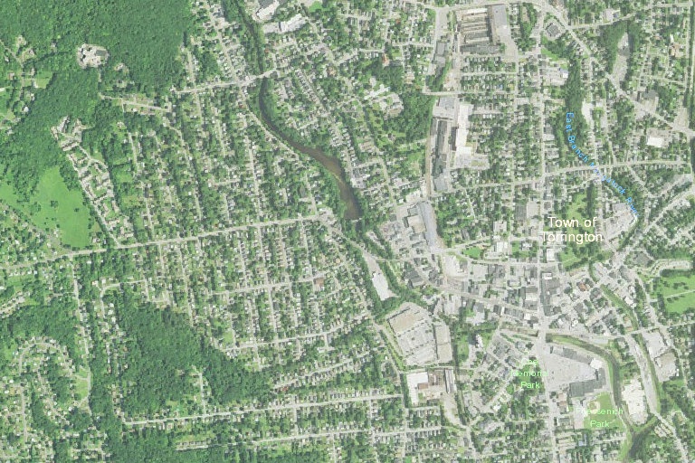 Suspiciously parked car with damaged bumper reported, Torrington CT ...