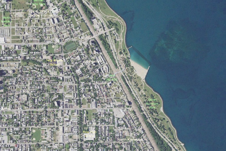 Suspicious vehicle spotted near Woodlawn Ave, Chicago IL | CrimeRadar