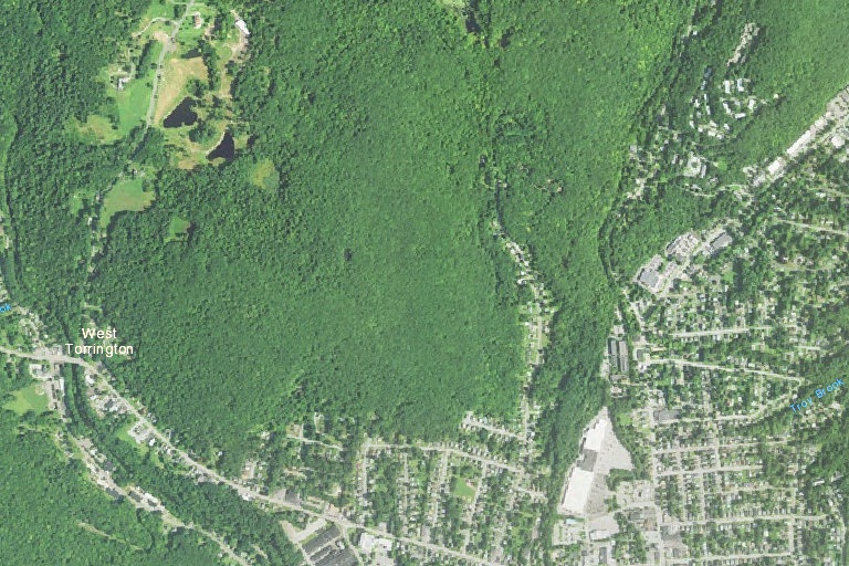 Fire engine dispatched to outside bonfire near N Elm St, Torrington CT ...