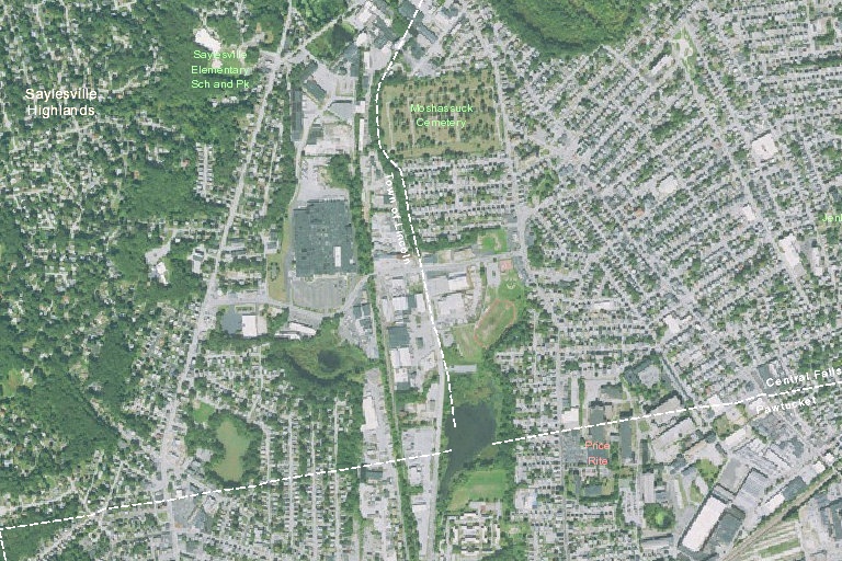 Fire at three story mixed use building near lonsdale avenue, Pawtucket ...