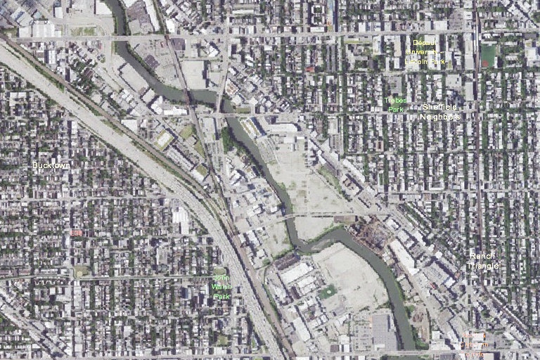 Woman refusing to leave nail shop, Chicago IL | CrimeRadar