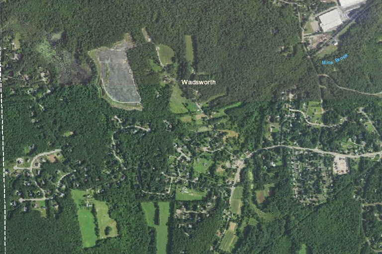 Vehicle crash damages three cars near Washington Street in Franklin ...