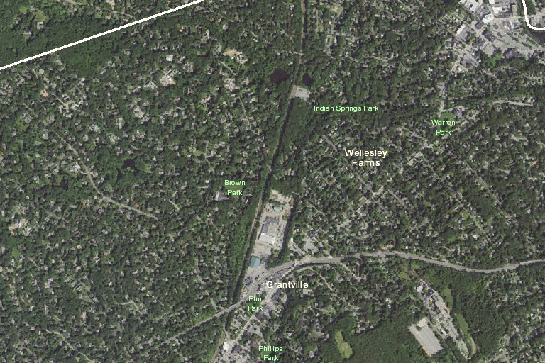 Two-car crash near Worcester St Gulf station, Wellesley MA | CrimeRadar