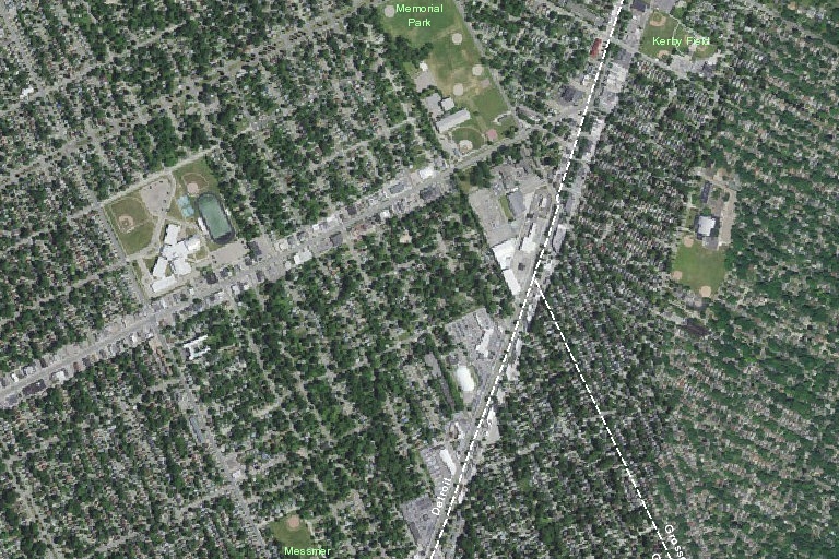 Firefighters battle house fire near Guilford St, Detroit MI | CrimeRadar