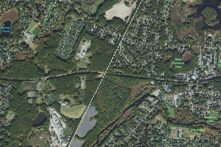 Officers investigate vehicle near Main St, Concord MA | CrimeRadar