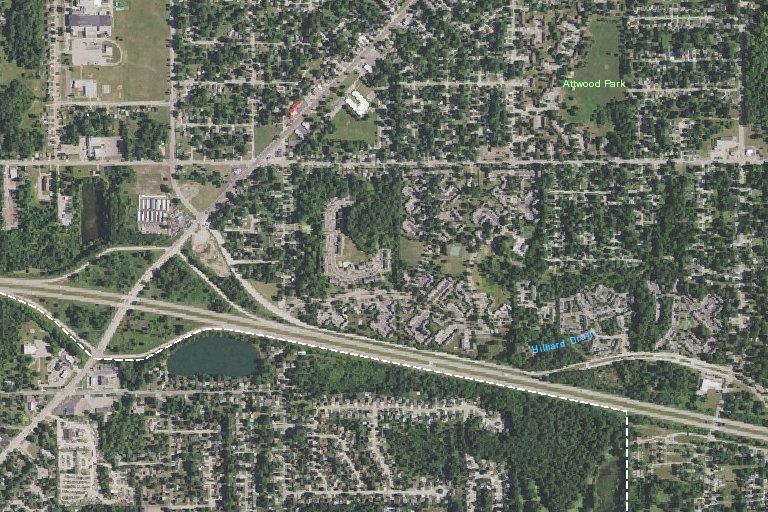 Large backyard fire reported near Moreno Dr in Delhi Township, Lansing ...