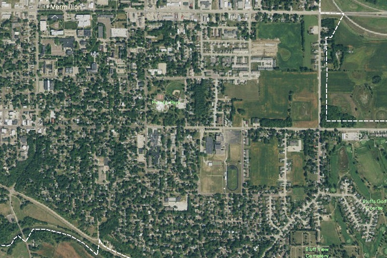 Officer assists person after fall, Vermillion SD | CrimeRadar