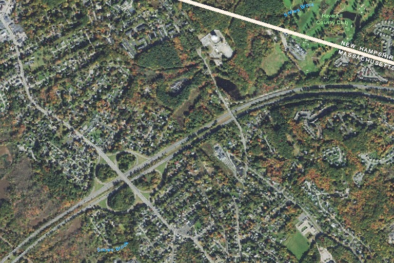 Car crashes into building near Main Street, Haverhill MA | CrimeRadar