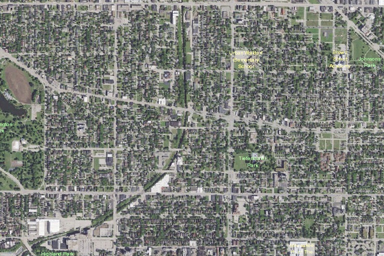 Vehicle driving erratically near N 27th and Vliet, Milwaukee WI ...