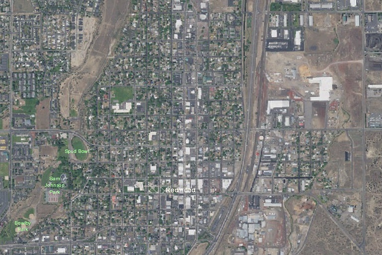 Rear end vehicle accident near joann fabrics in redmond, Redmond OR ...