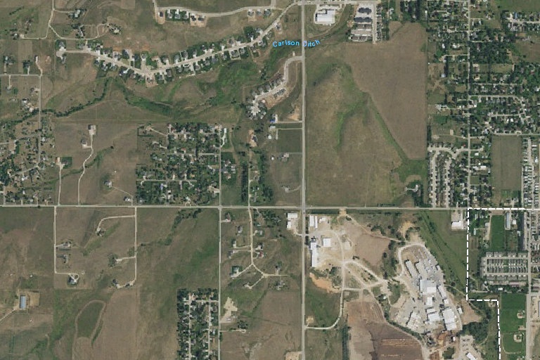 Deer stuck in fence at Hillsview and Mineral Place, North Spearfish SD ...