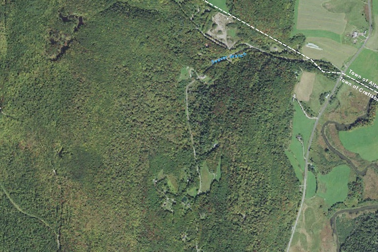 Vehicle off road on Vermont route 14 south, Orleans County VT | CrimeRadar