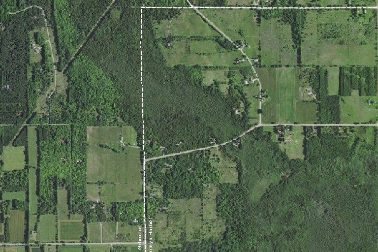 Vehicle crashes into tree on West Meadow Road, Fish Creek WI | CrimeRadar