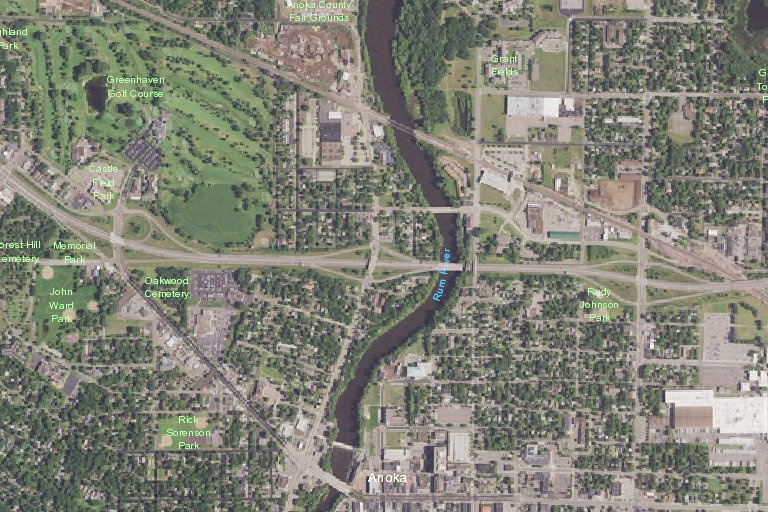 Crash causes property damage on Main St, Anoka MN | CrimeRadar