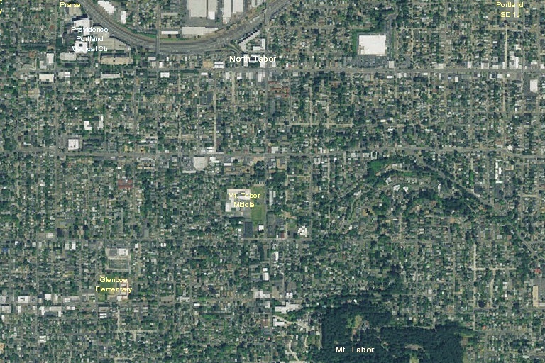 Fire crews respond to apartment alarm in Portland, Portland OR | CrimeRadar