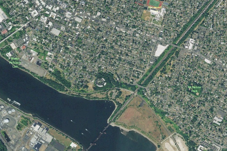 Small warming fire near North Carey Boulevard, Portland OR | CrimeRadar