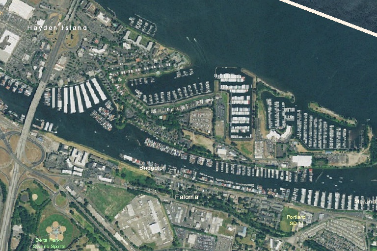 Fire crews respond to alarm on Tomahawk Island Dr, Portland OR | CrimeRadar